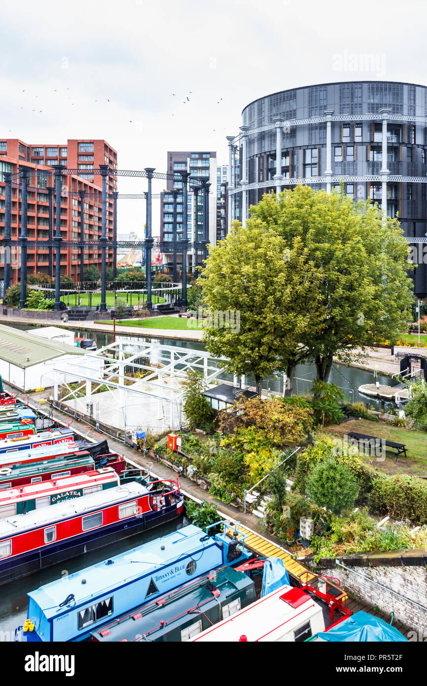Gasholder gasometers london hi-res stock photography and images - Alamy
