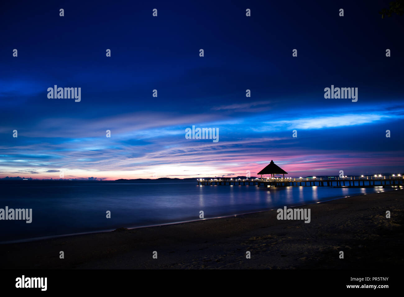 Independence beach hi-res stock photography and images - Alamy