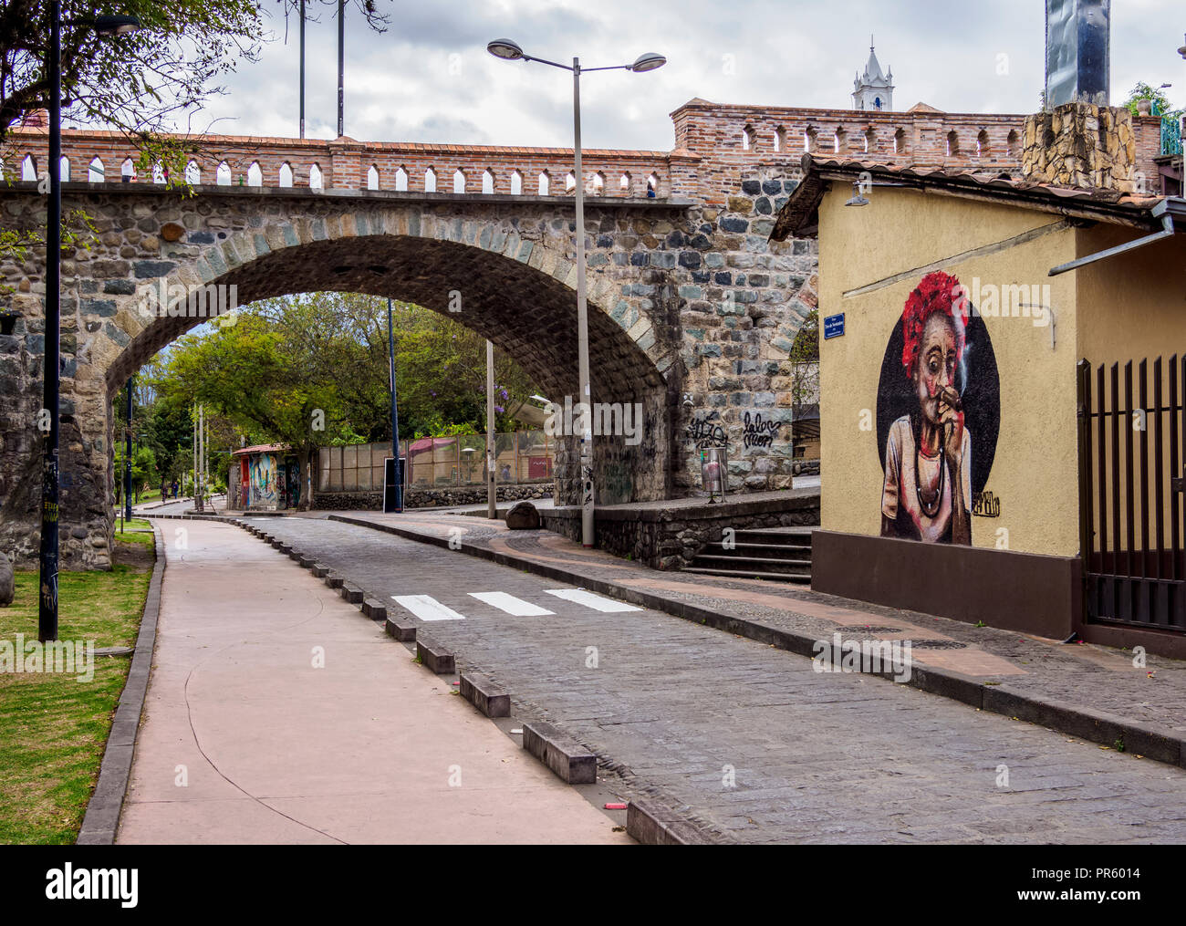 Puente Roto, broken bridge, Cuenca, Azuay Province, Ecuador Stock Photo ...