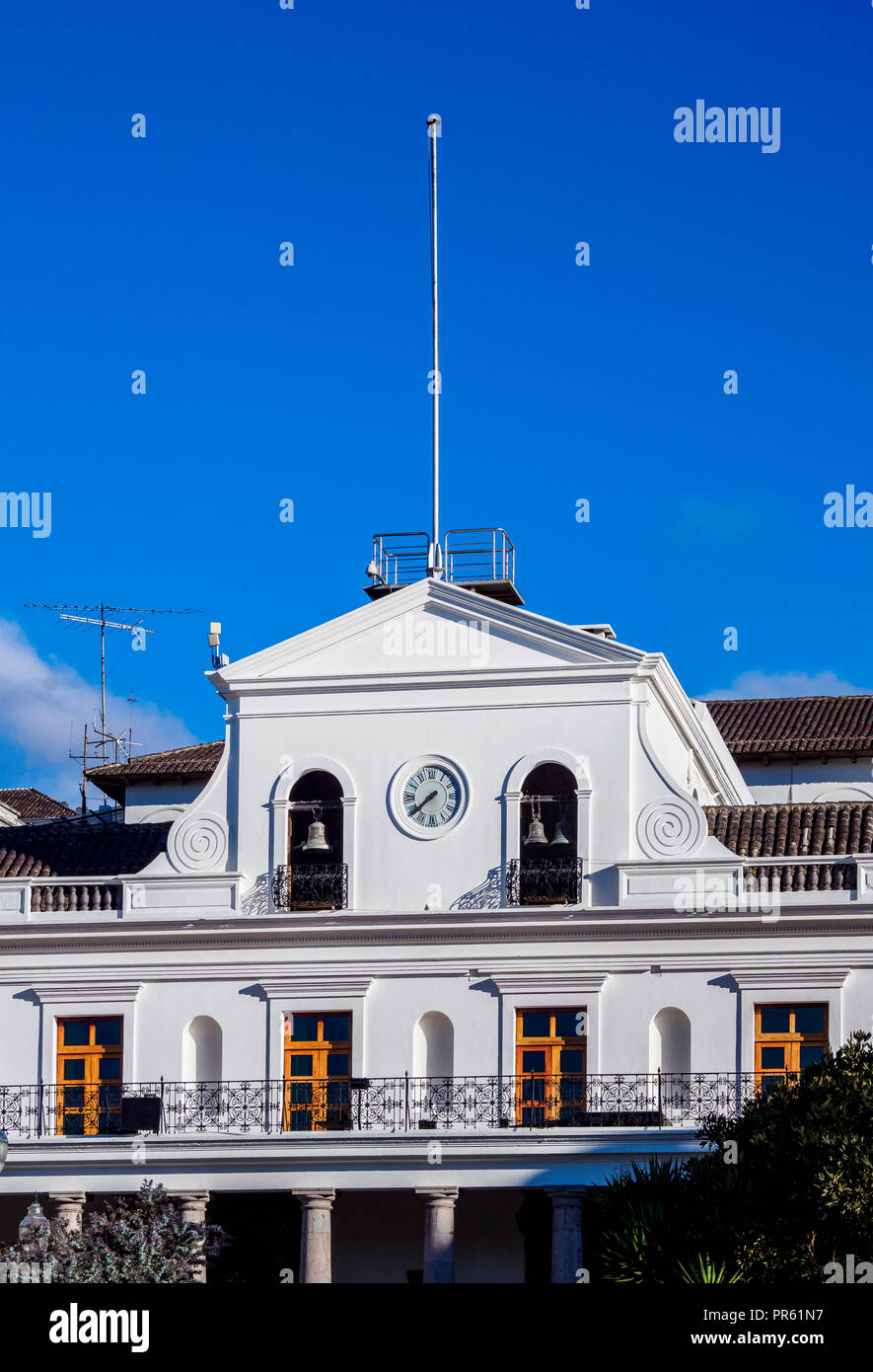 Carondelet Palace at Independence Square or Plaza Grande, Old Town ...