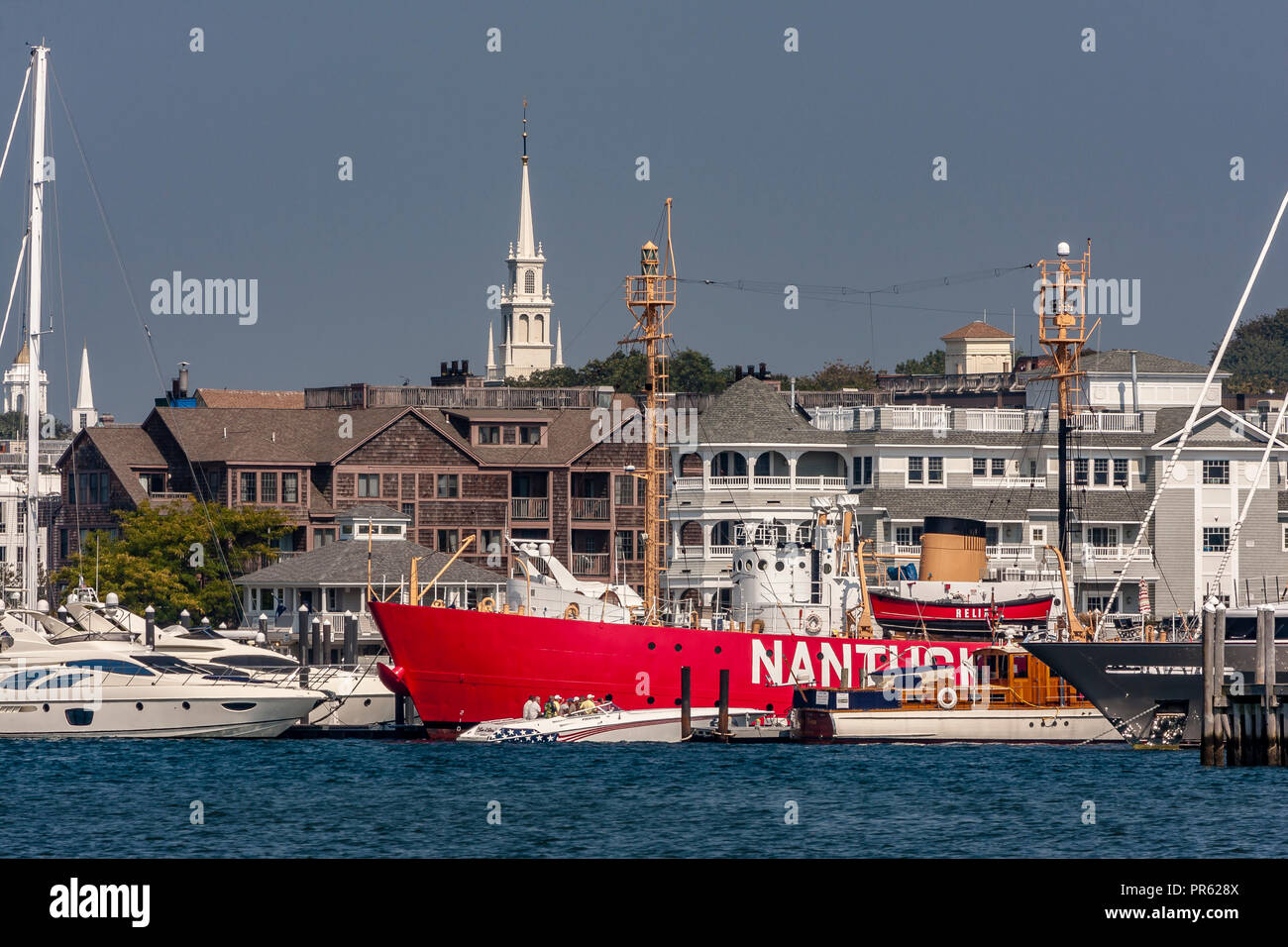 Harbor nantucket island hi-res stock photography and images - Alamy