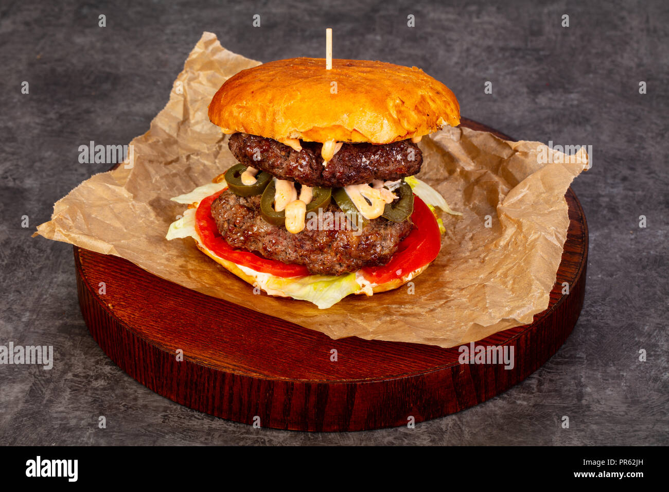 Burger with meat and cheese Stock Photo - Alamy