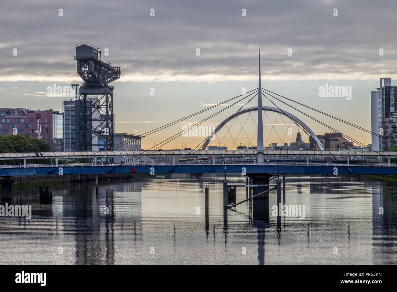 Glasgow skyline hi-res stock photography and images - Alamy