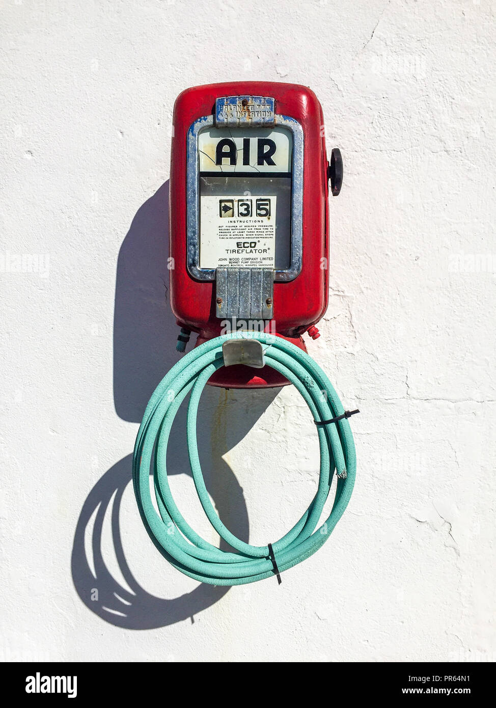 Antique air pump hi-res stock photography and images - Alamy