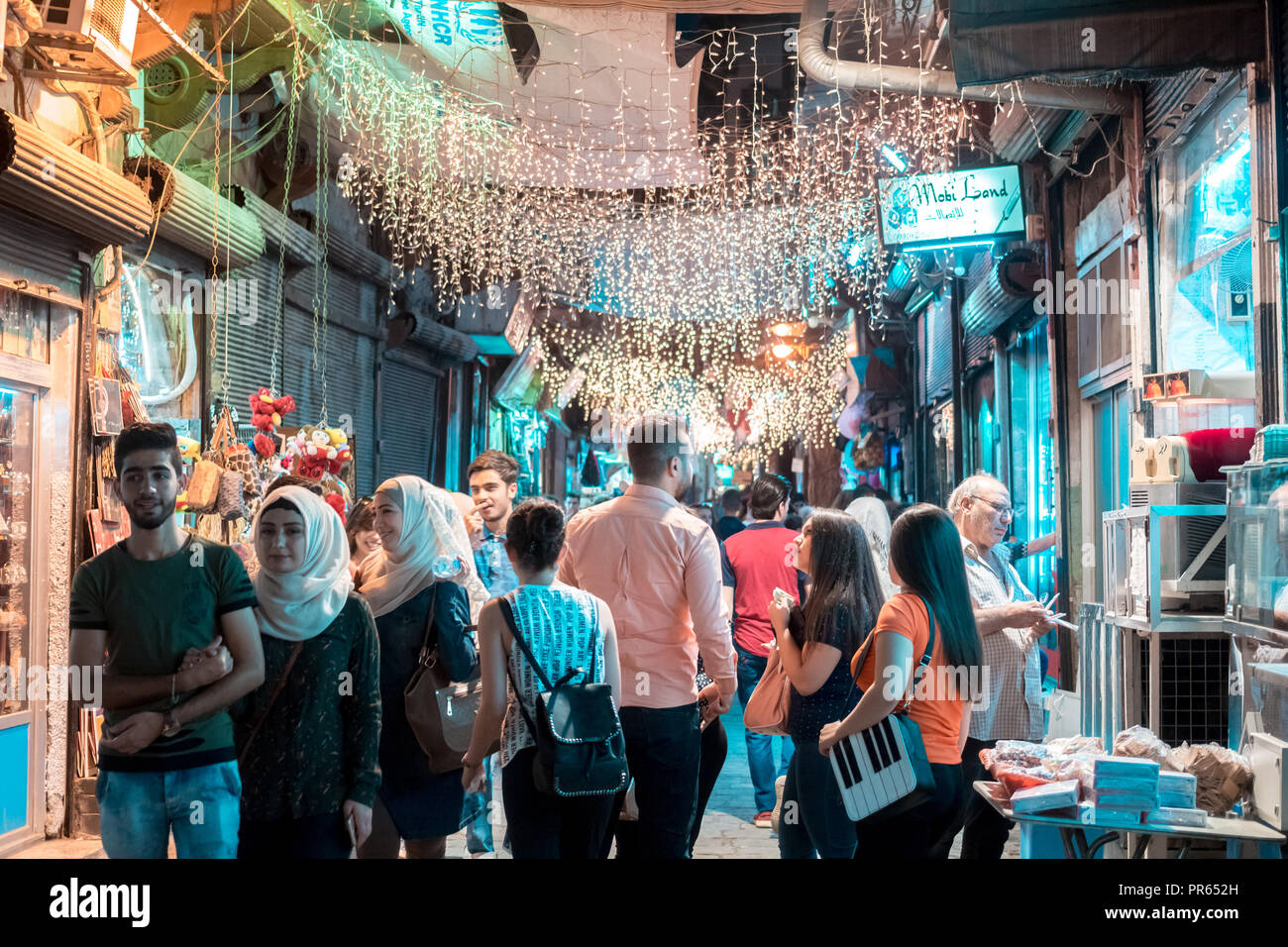 Ancient city wall damascus hi-res stock photography and images - Alamy