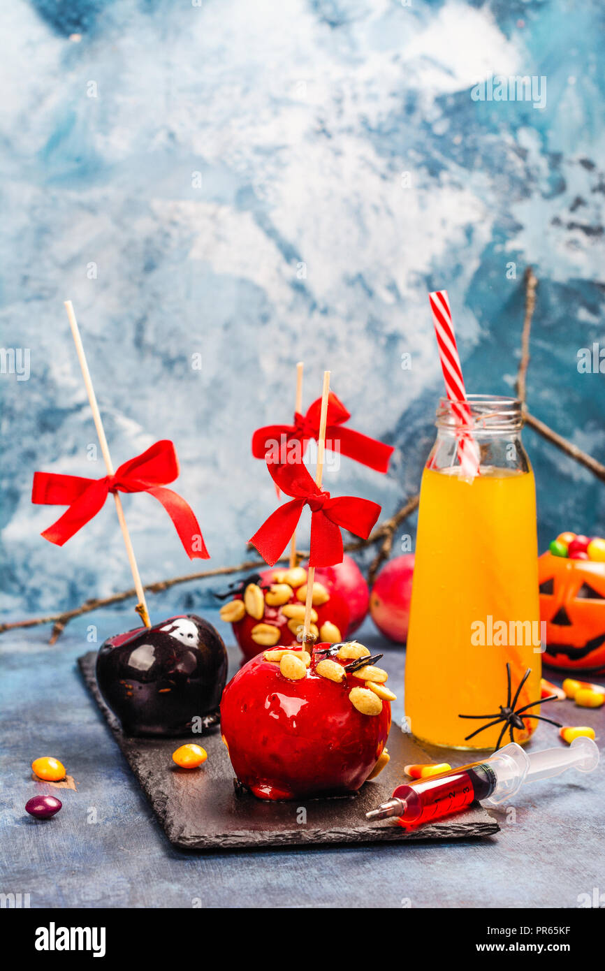 Halloween candy bar Stock Photo - Alamy