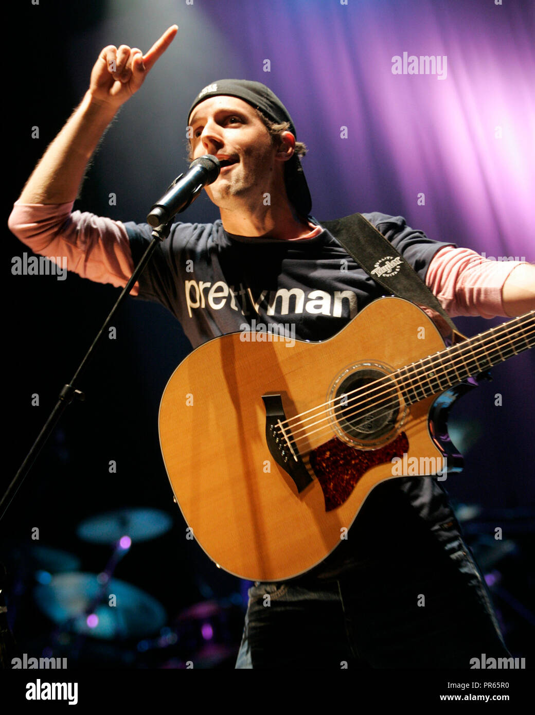 Jason Mraz performs in concert, at the Mizner Park Amphitheatre, in ...
