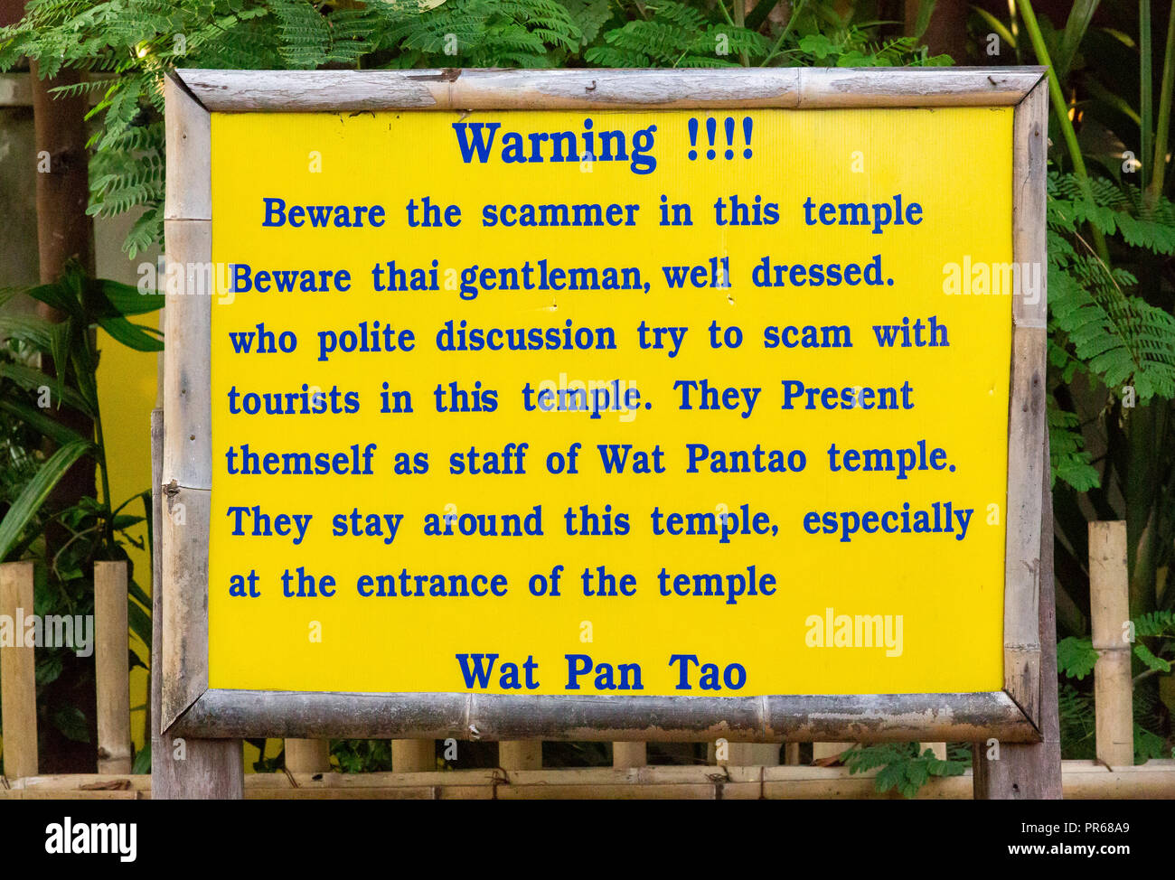 Scammer tourist hi-res stock photography and images - Alamy