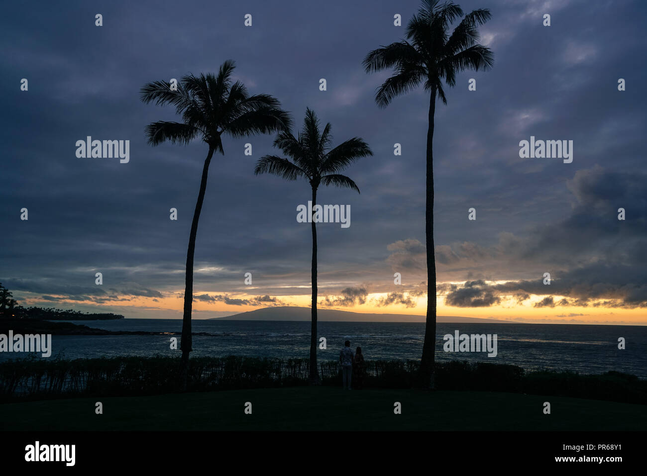 Amazing maui sunset hi-res stock photography and images - Alamy