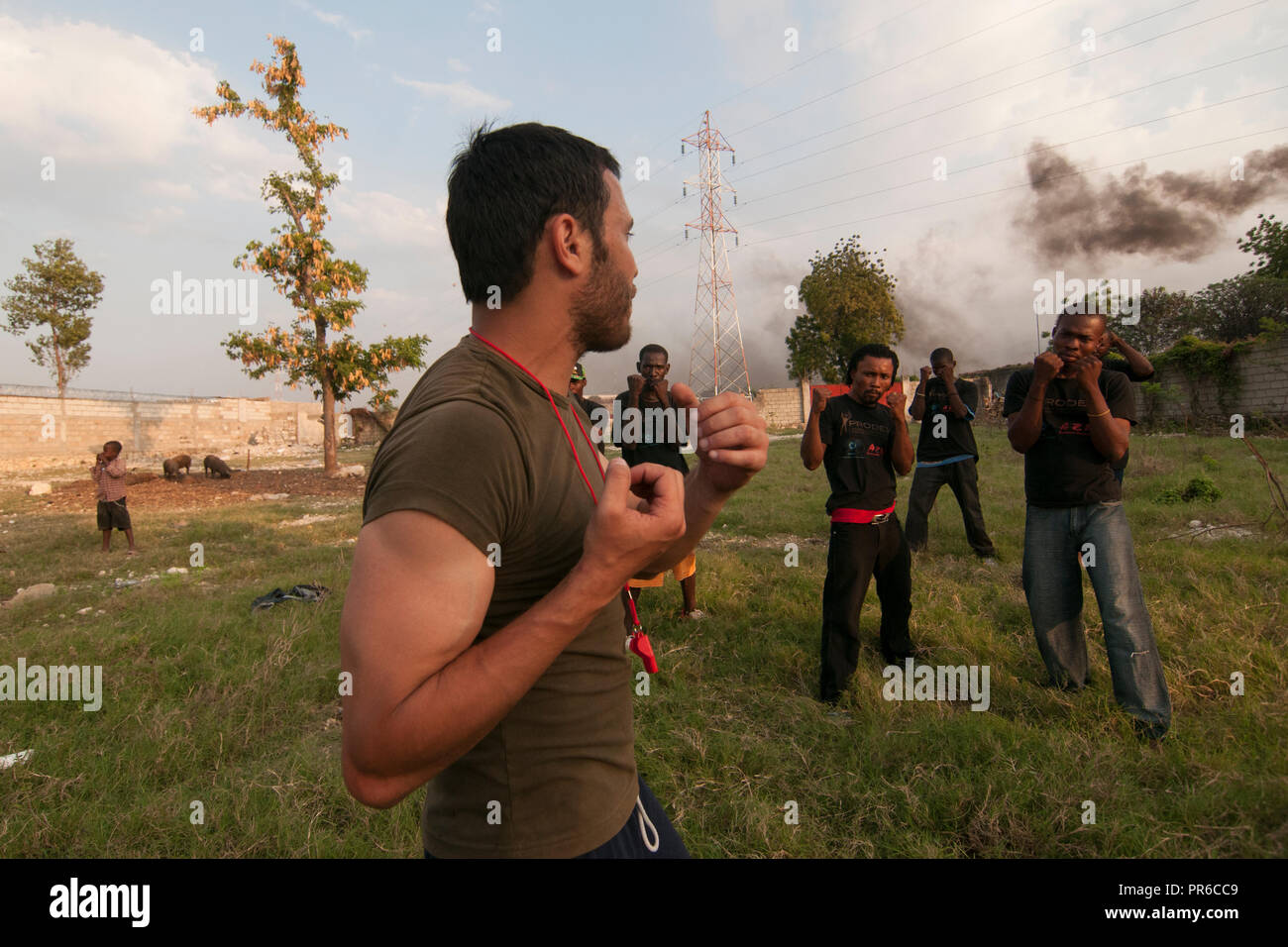 Haiti earthquake 2010 art hi-res stock photography and images - Alamy