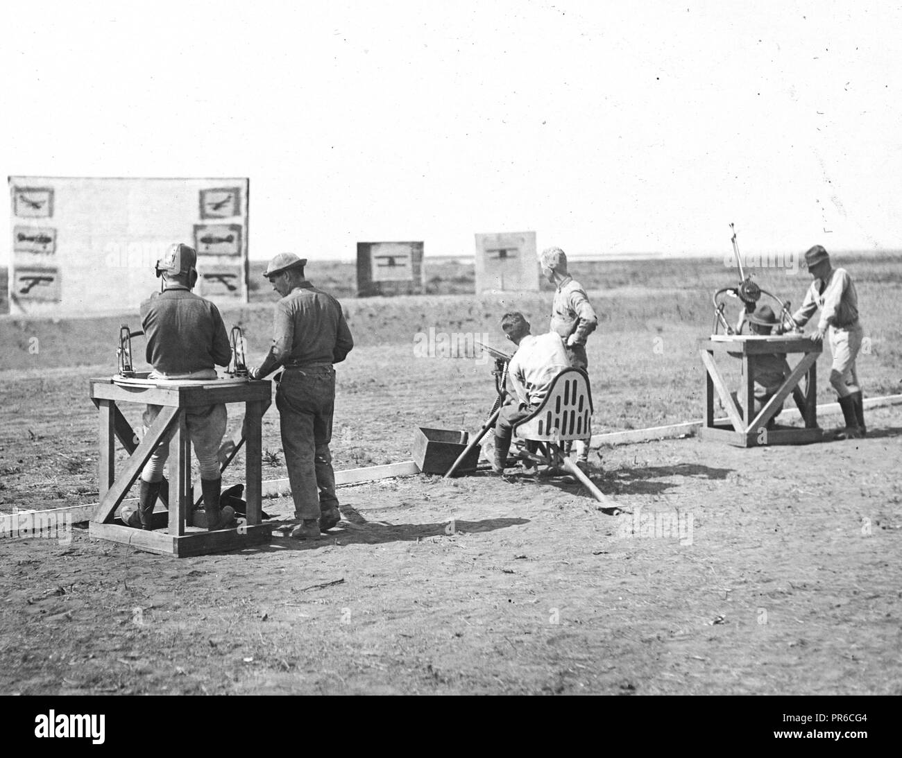 Gunnery targets hi-res stock photography and images - Alamy