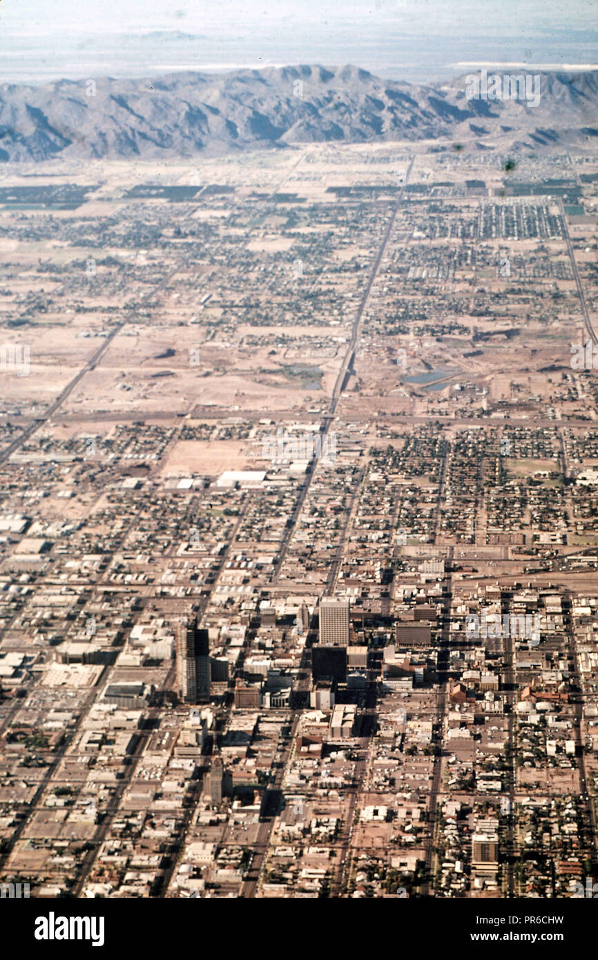 The View of Phoenix's Urban Sprawl from 4000 Ft. South Mountain in ...