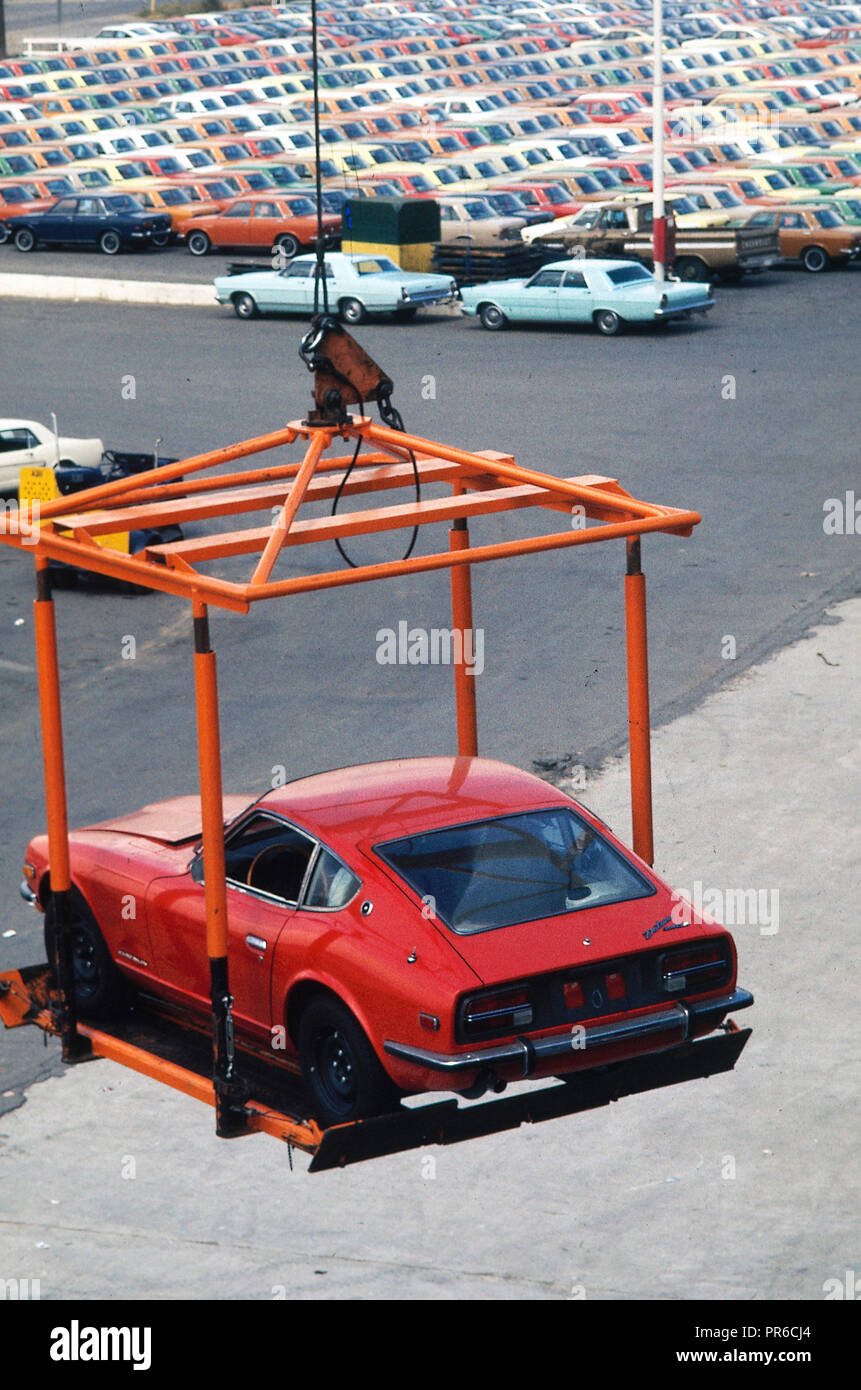 Shipping datsun cars hi-res stock photography and images - Alamy