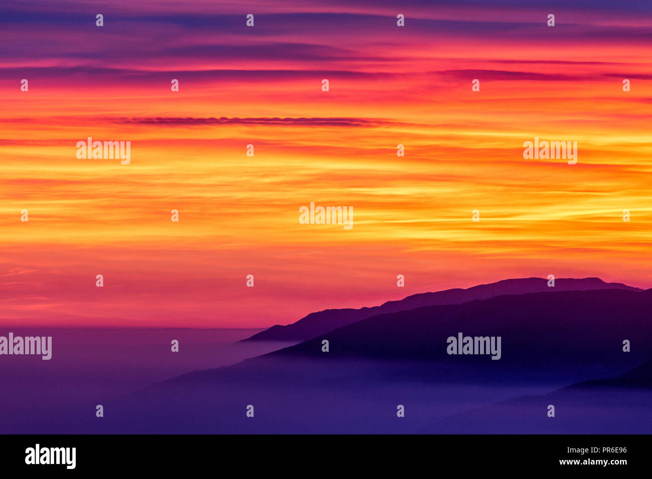 Colors of sunset hi-res stock photography and images - Alamy