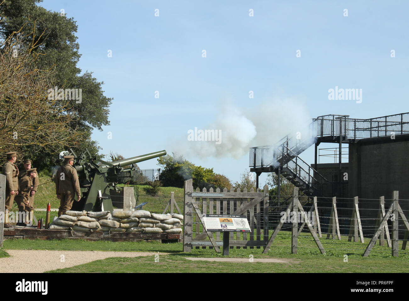 Dover cliffs gun hi-res stock photography and images - Alamy