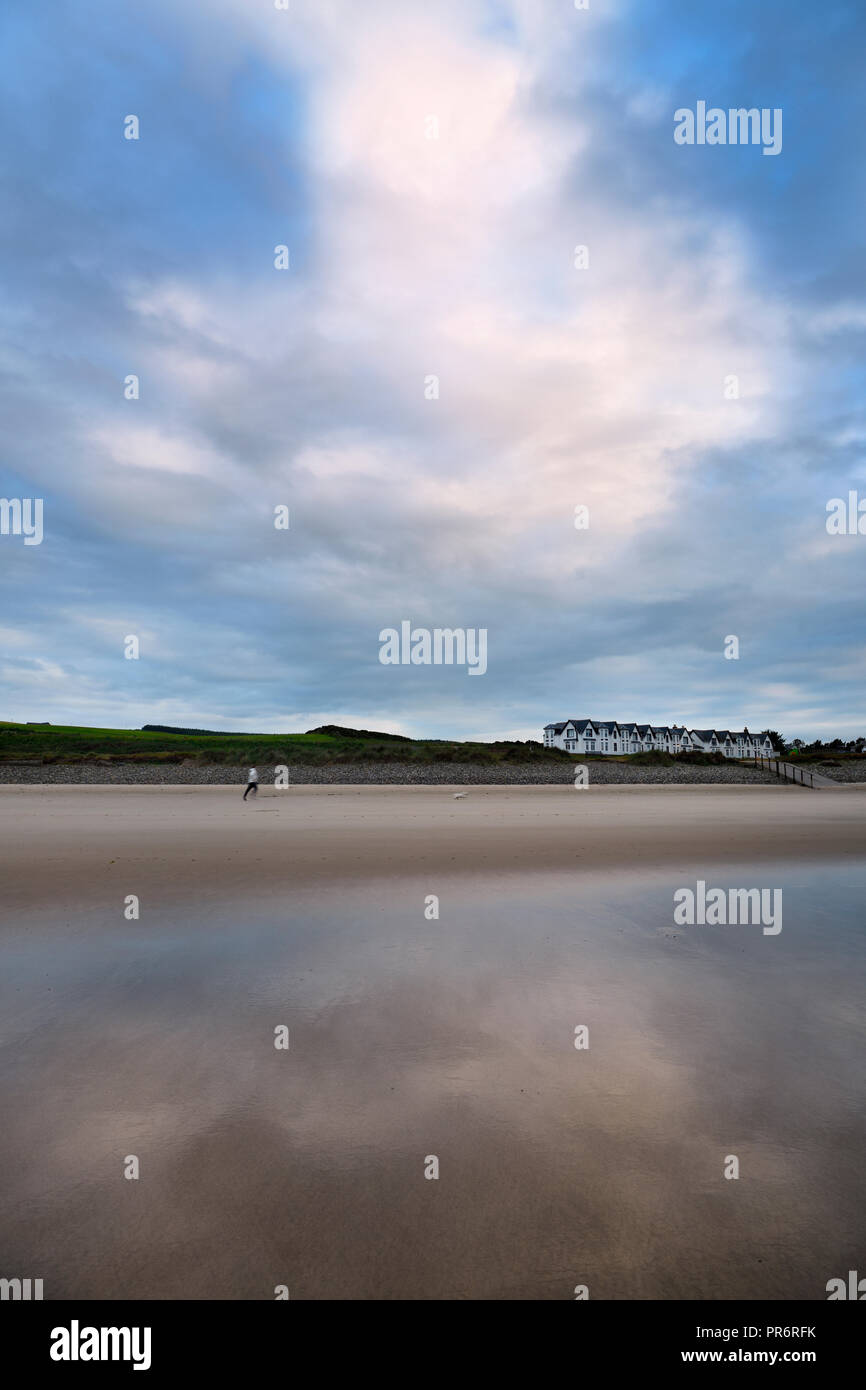 Wet sand at sunset hi-res stock photography and images - Alamy
