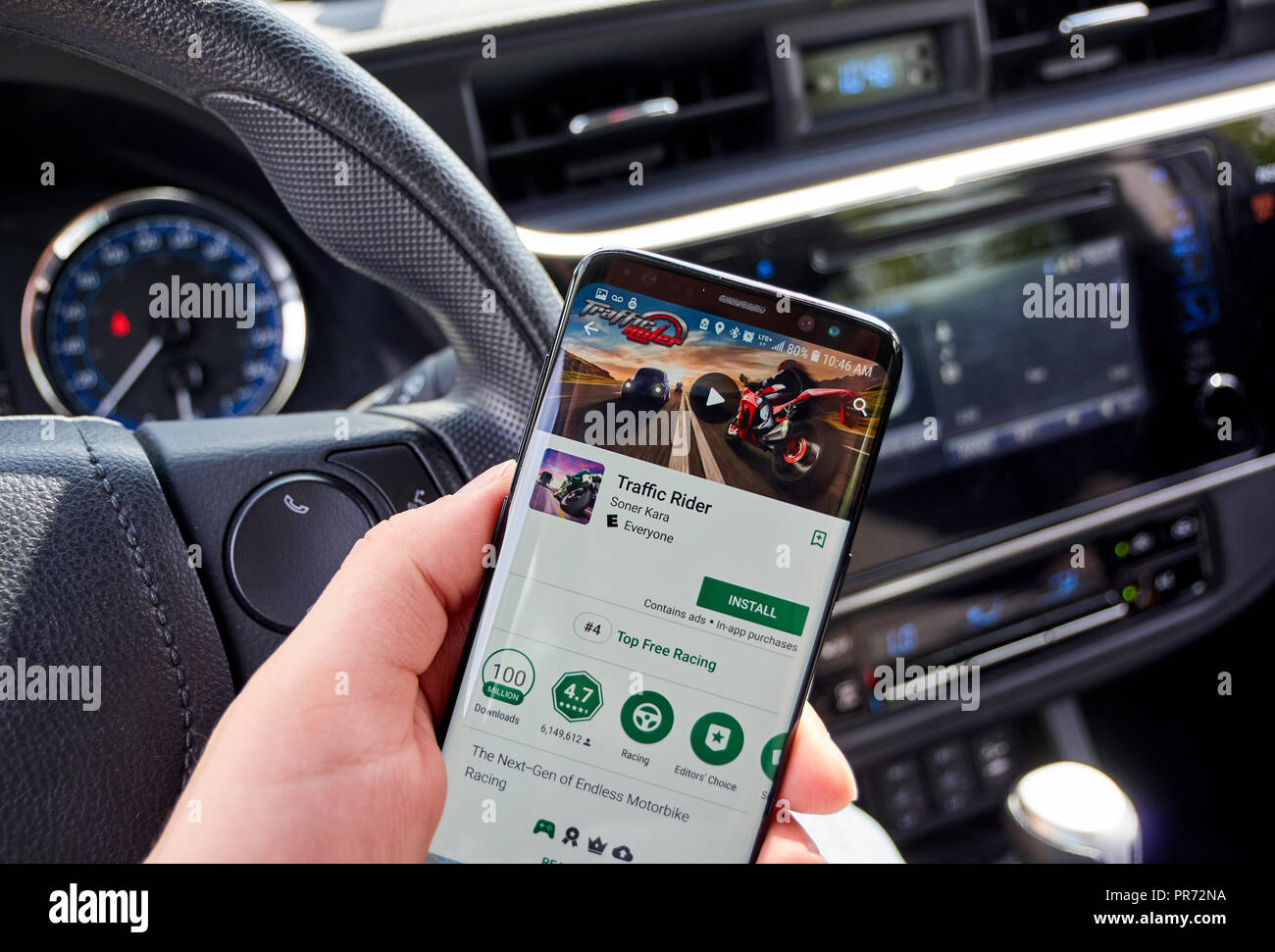 Rider with mobile phone hi-res stock photography and images - Alamy