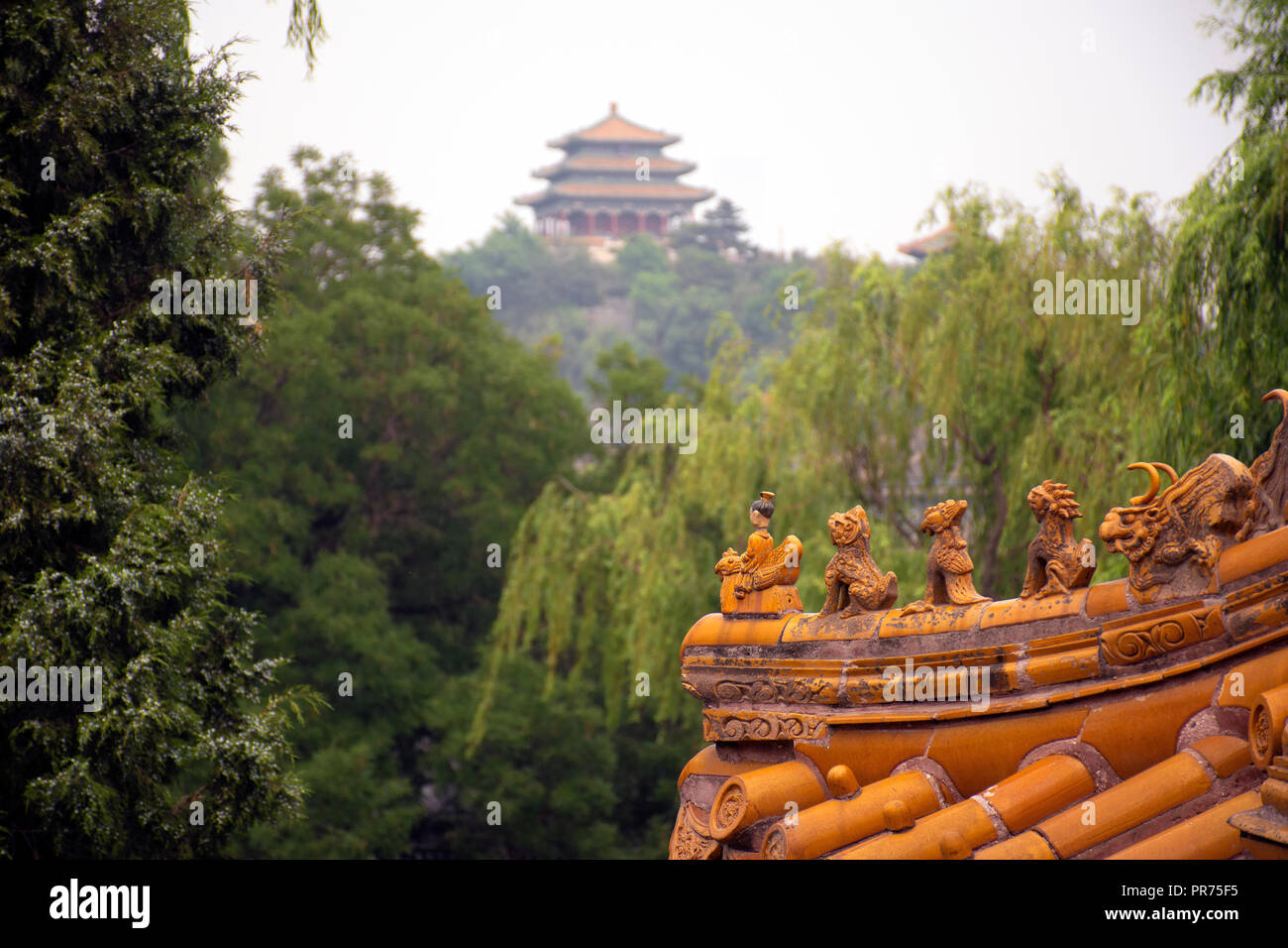 Roof detail of a traditional Chinese pagoda, Beihai Park, Beijing ...