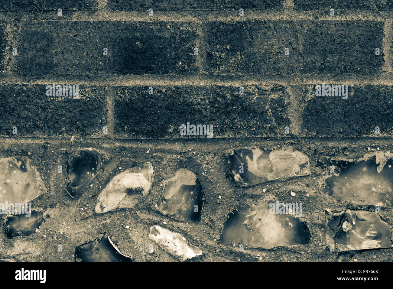 Flint and cement hi-res stock photography and images - Alamy