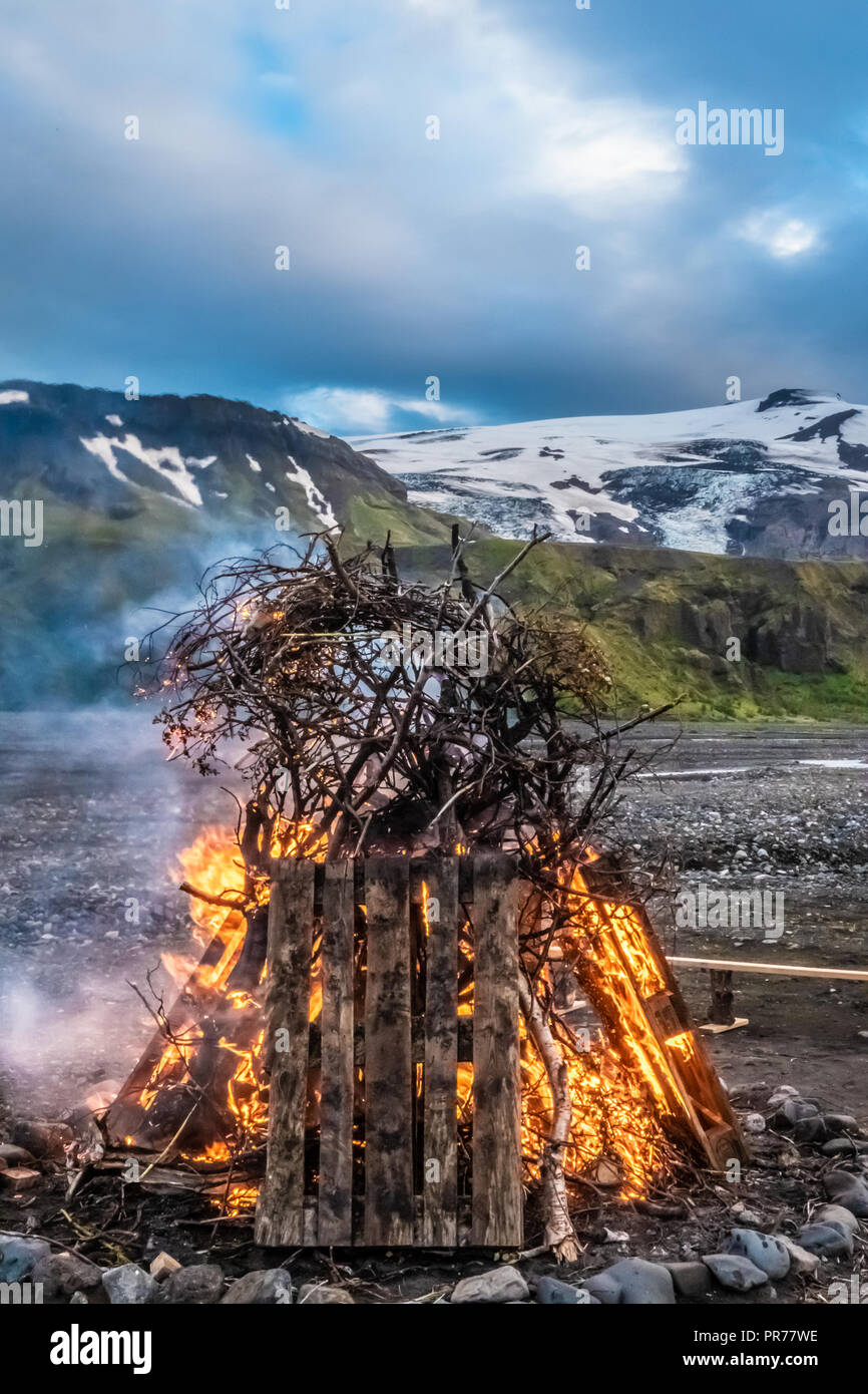 Hot spring iceland solstice hi-res stock photography and images - Alamy