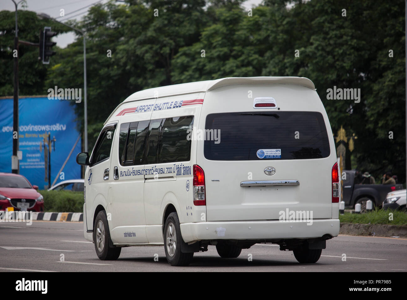 6 wheel bus hi-res stock photography and images - Alamy