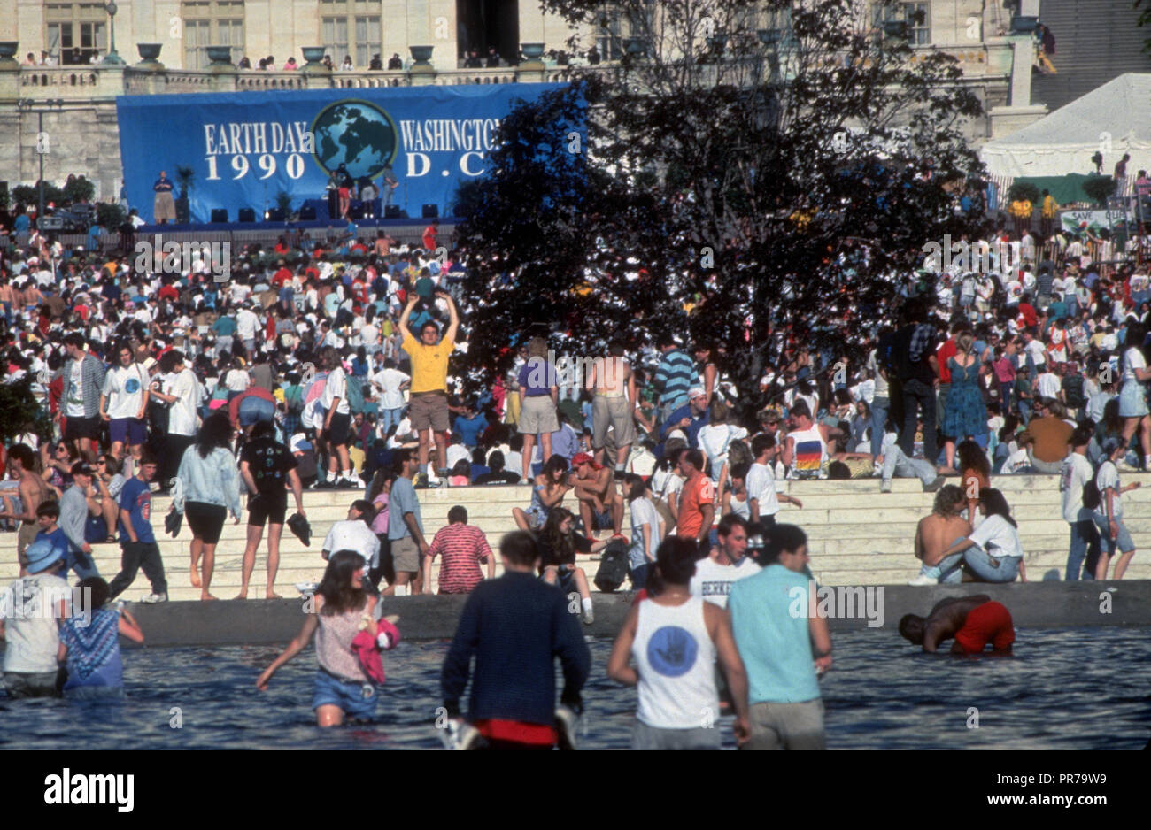 1990 - Washington D.C. Earth Day celebration Stock Photo - Alamy