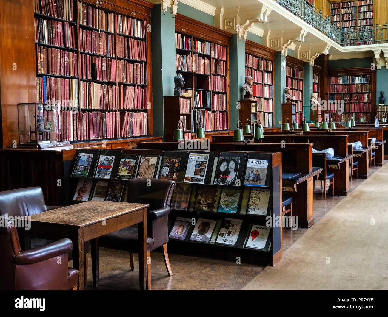 The V&A Library Stock Photo - Alamy