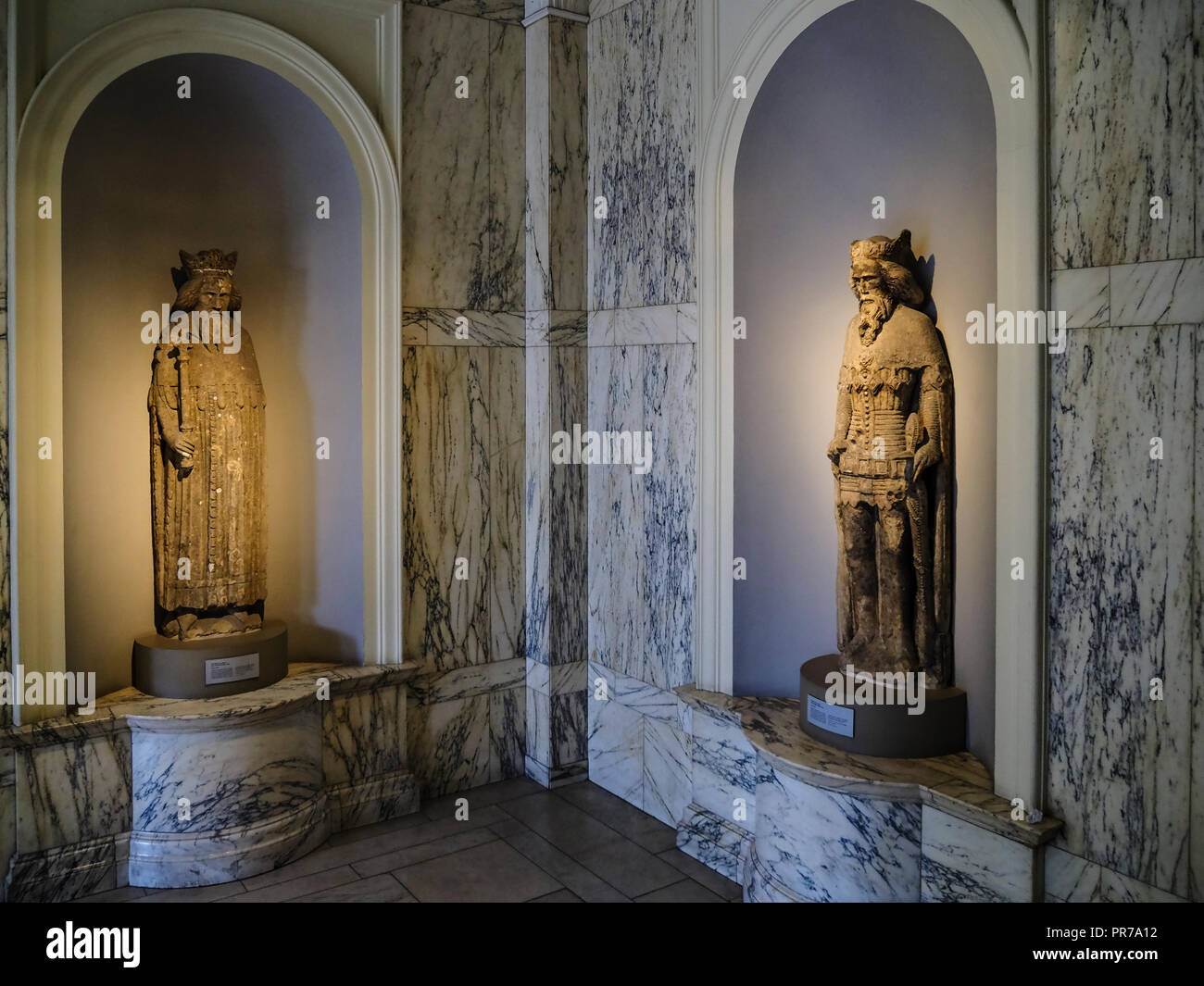 Bristol High Cross Figure Stock Photo - Alamy