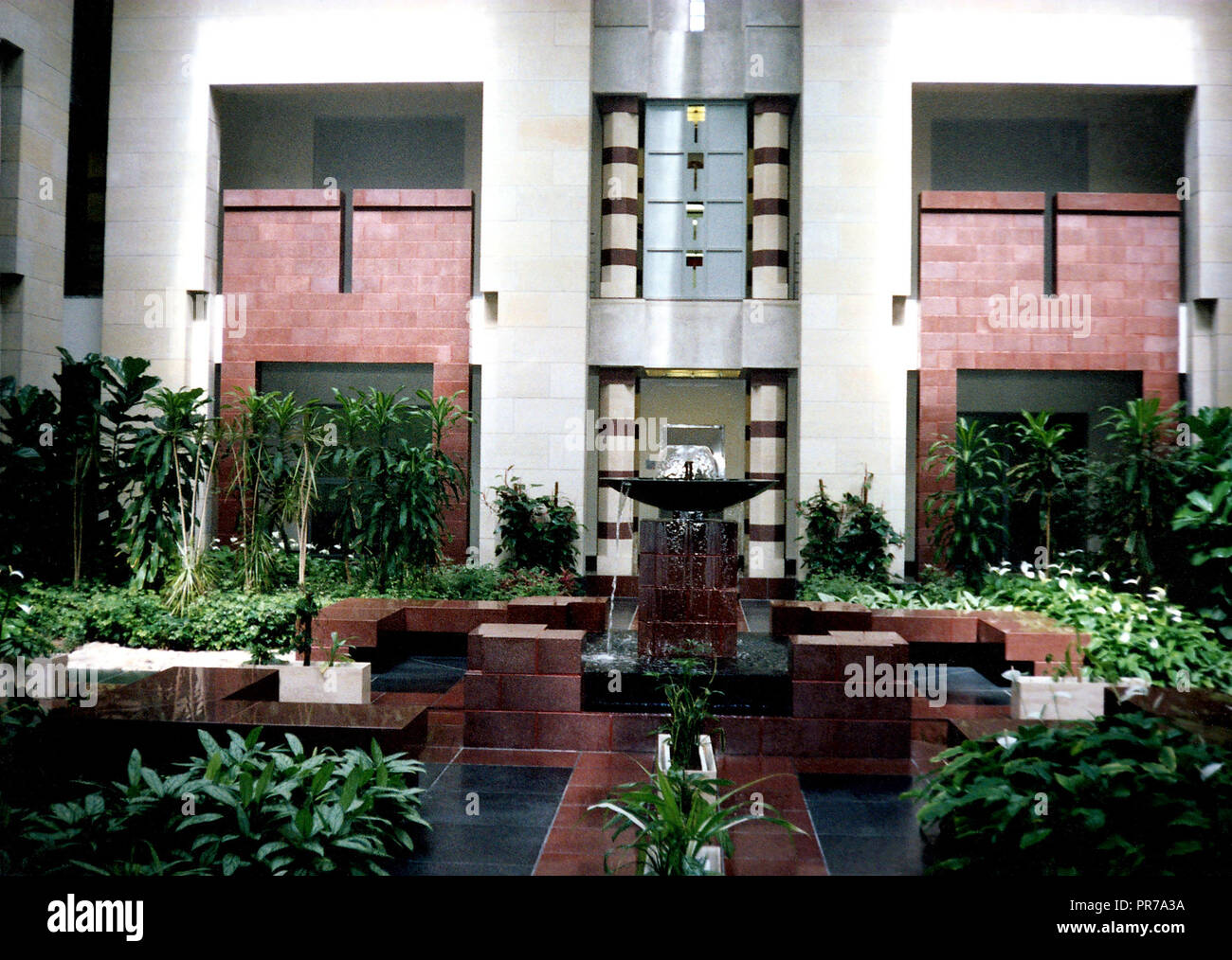 Muscat - Chancery Office Building - 1991 Stock Photo - Alamy