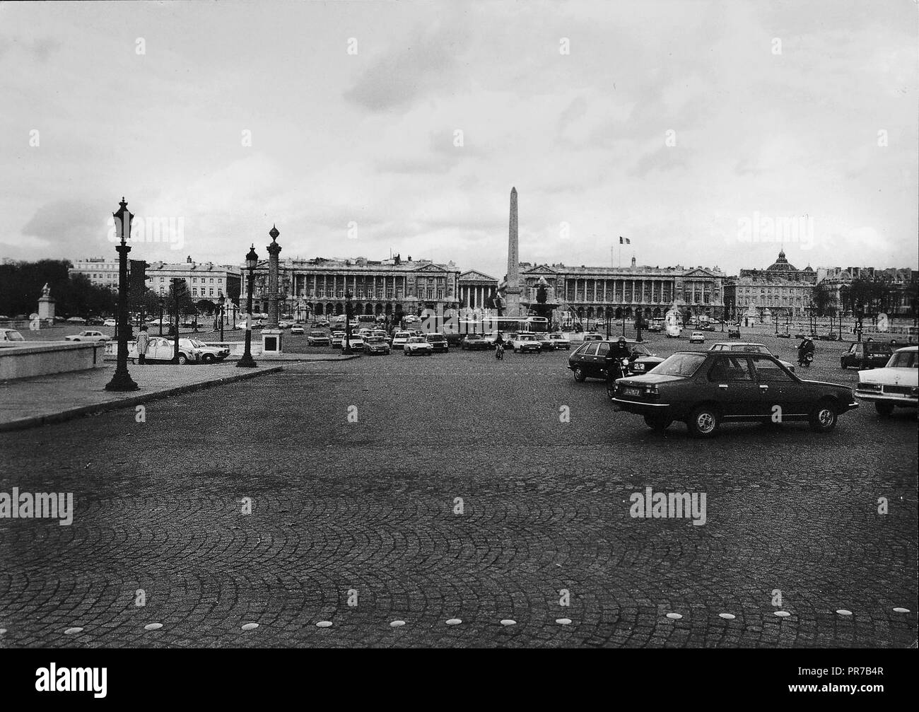 Paris traffic in possibly late 1960s Stock Photo - Alamy
