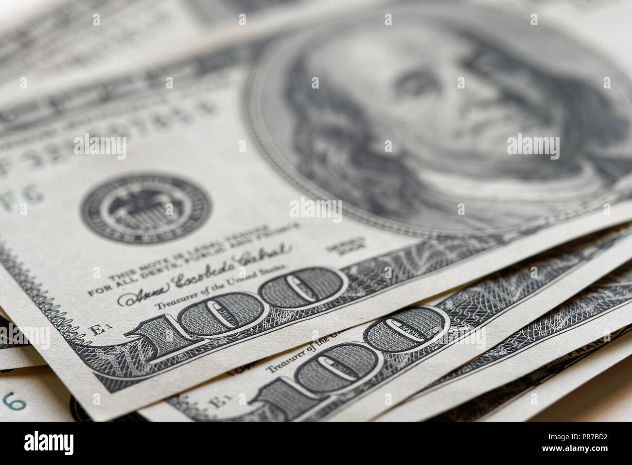 Closeup 100 usa dollars banknotes Stock Photo - Alamy