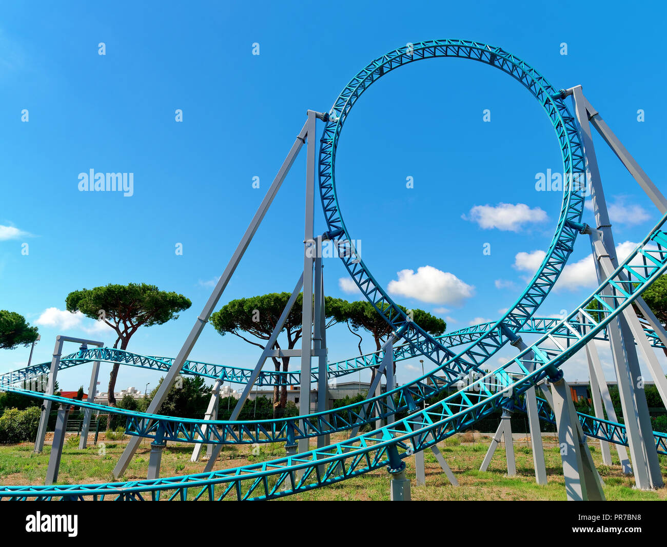 The loop track hi-res stock photography and images - Alamy