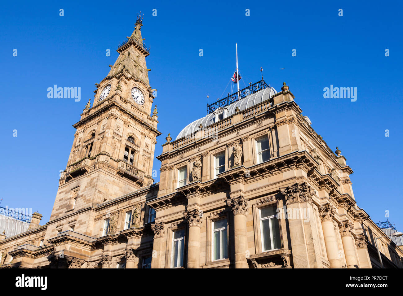 Municipal Buildings in Liverpool. Liverpool, North West England, UK ...