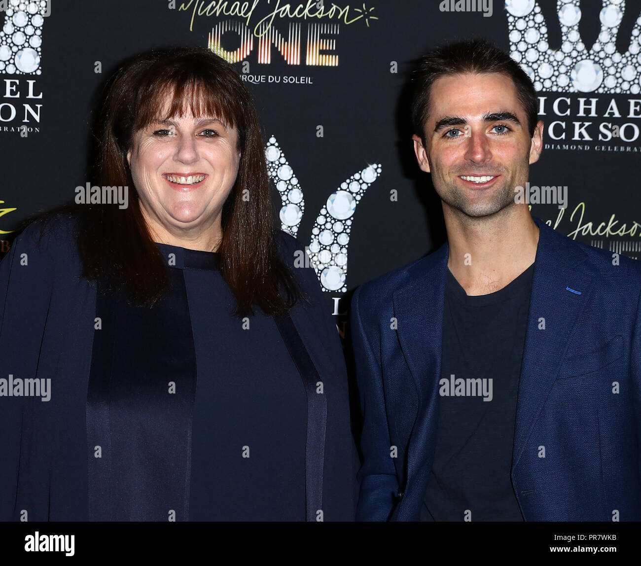 Red Carpet For Michael Jackson Diamond Birthday Celebration at Mandalay ...