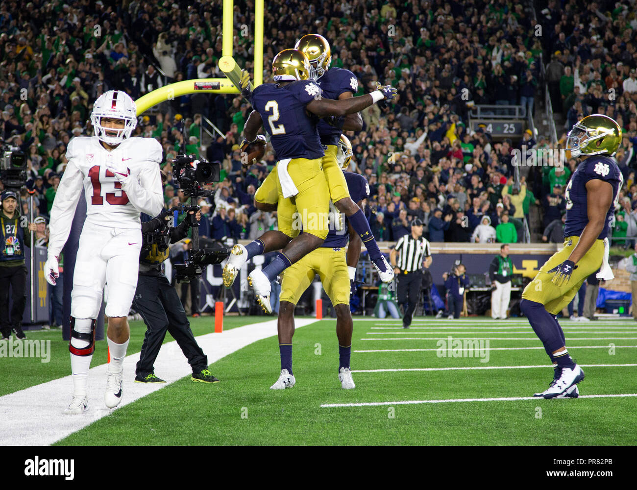 South Bend, Indiana, USA. 29th Sep, 2018. Notre Dame running back ...