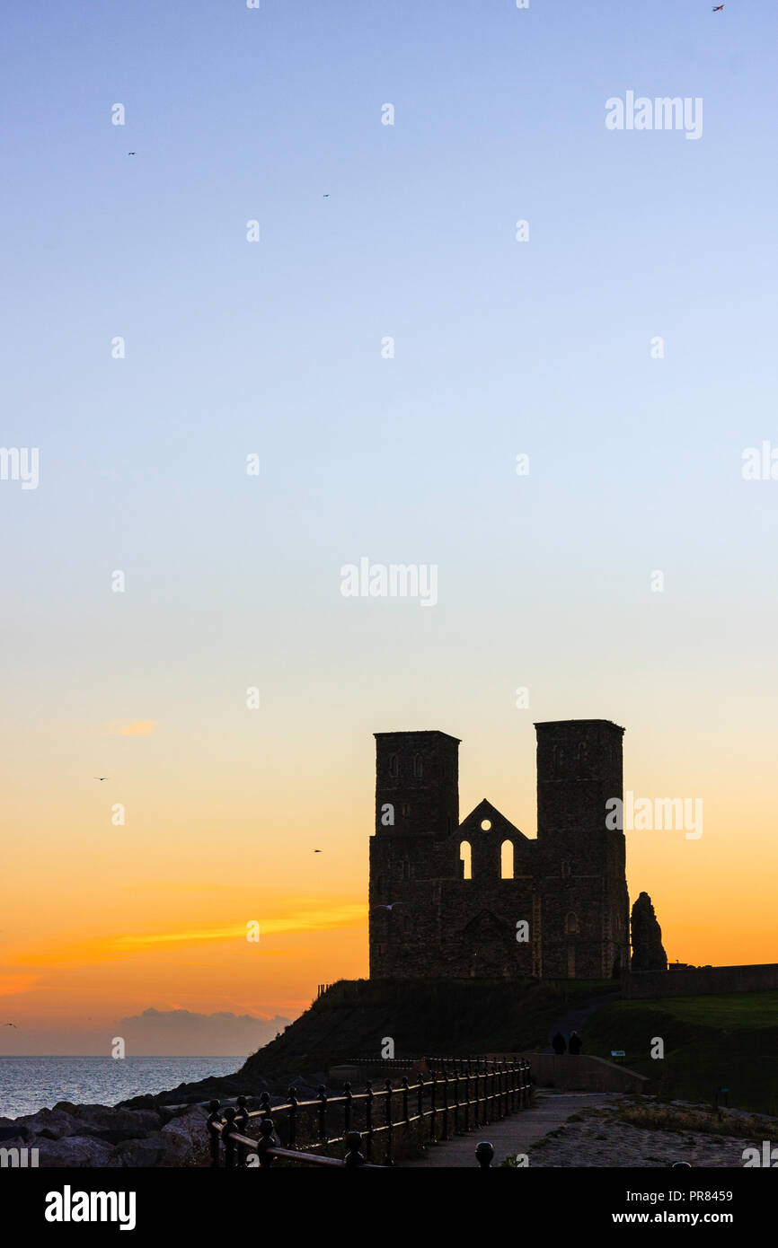 Reculver church ruins hi-res stock photography and images - Alamy