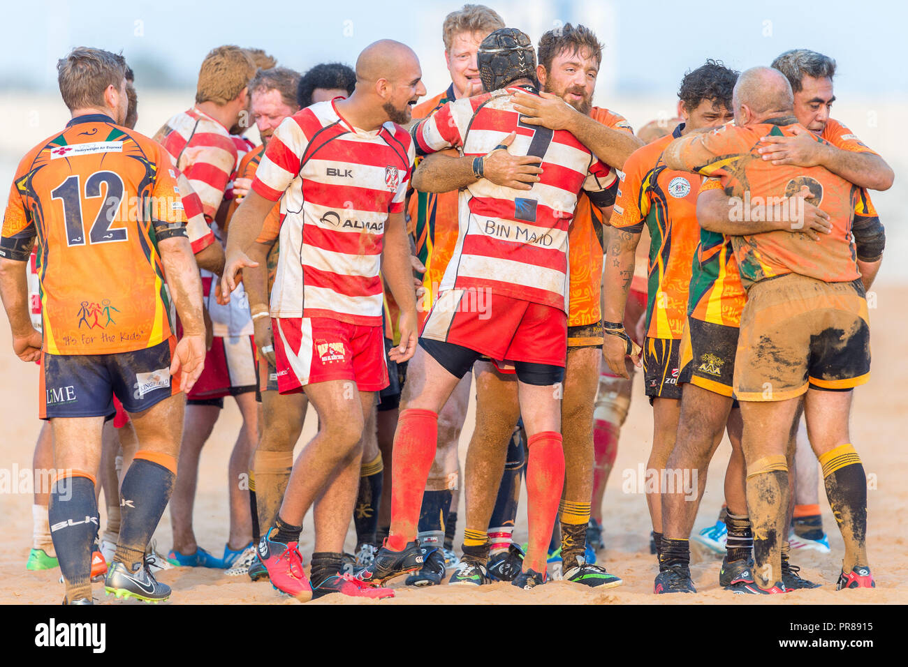 Rugby players hugging hi-res stock photography and images - Alamy