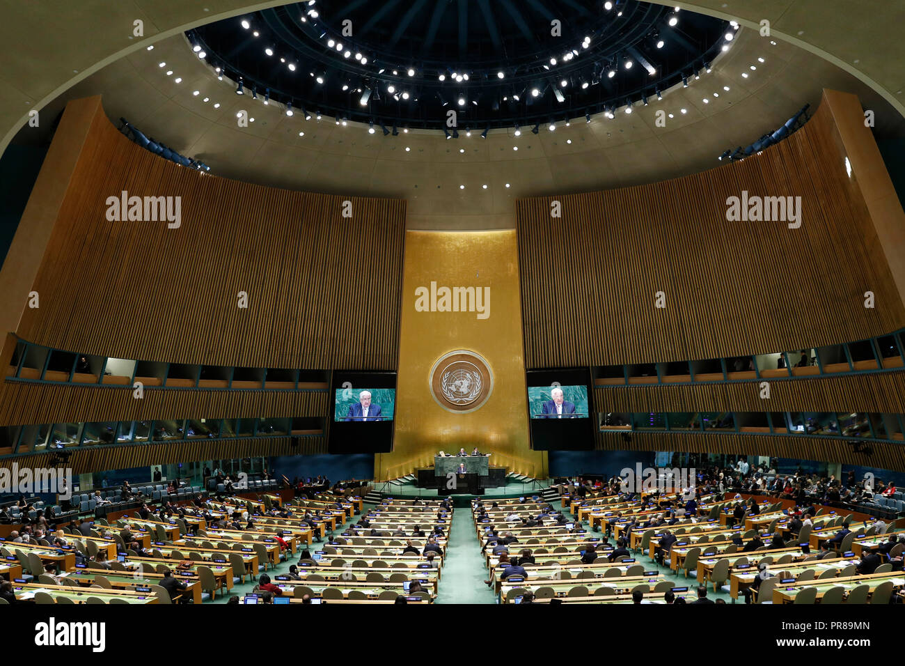 Troops assembly hi-res stock photography and images - Alamy