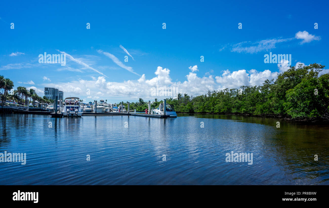 Florida usa canals hi-res stock photography and images - Alamy