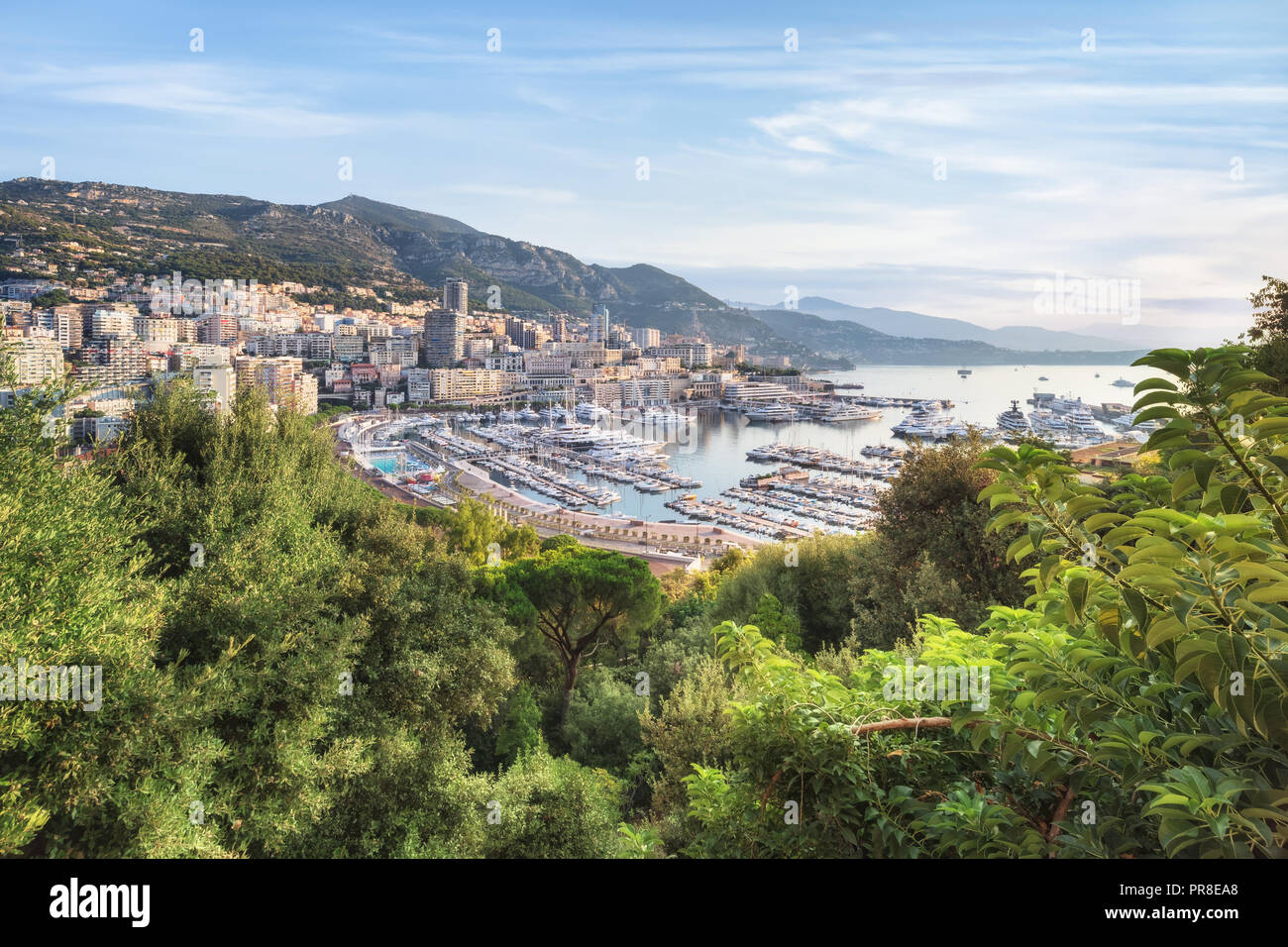 Hotel port palace and monte carlo hi-res stock photography and images ...