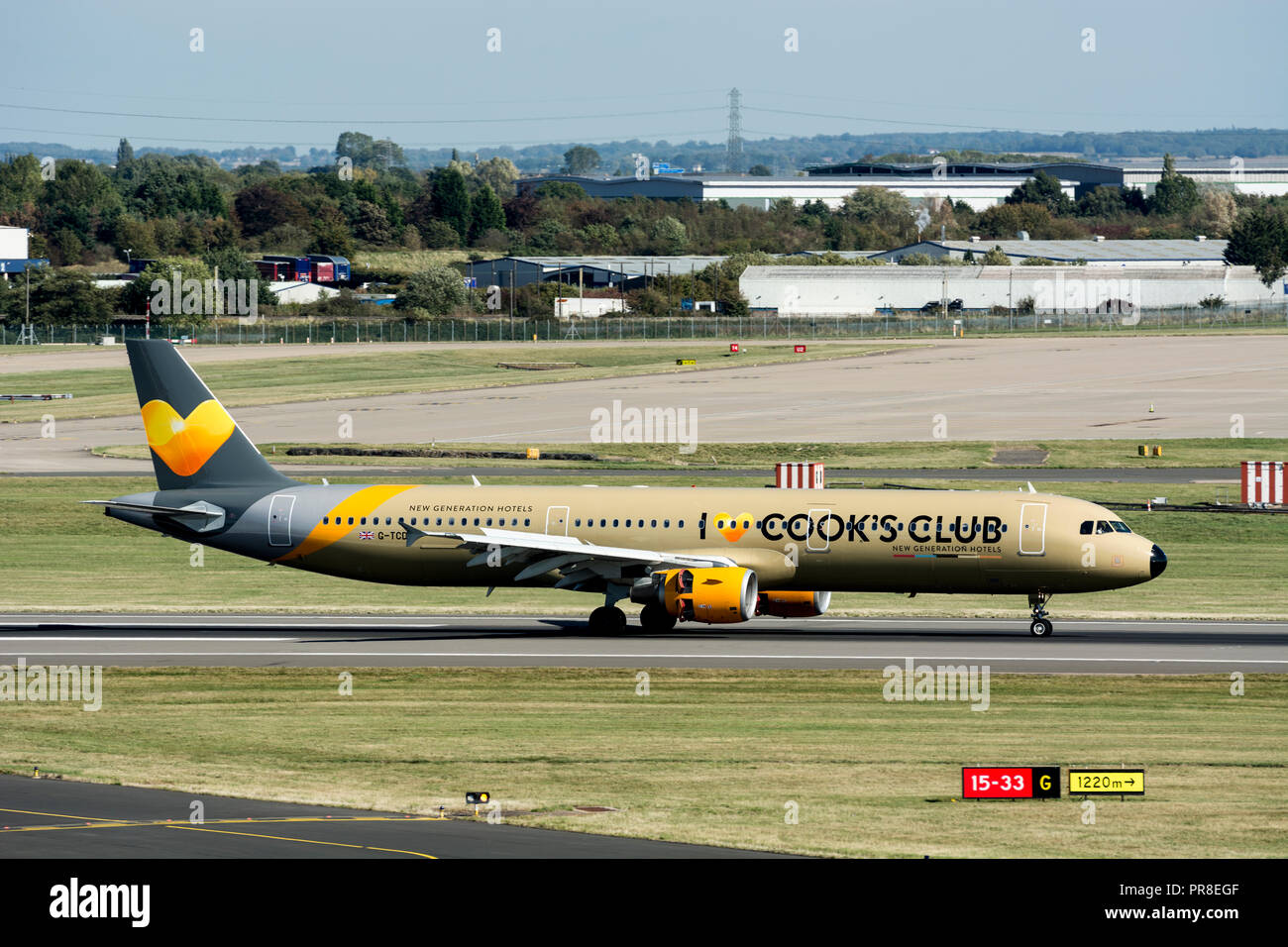 Thomas Cook Airbus A321 landing at Birmingham Airport, UK (G-TCDV Stock ...