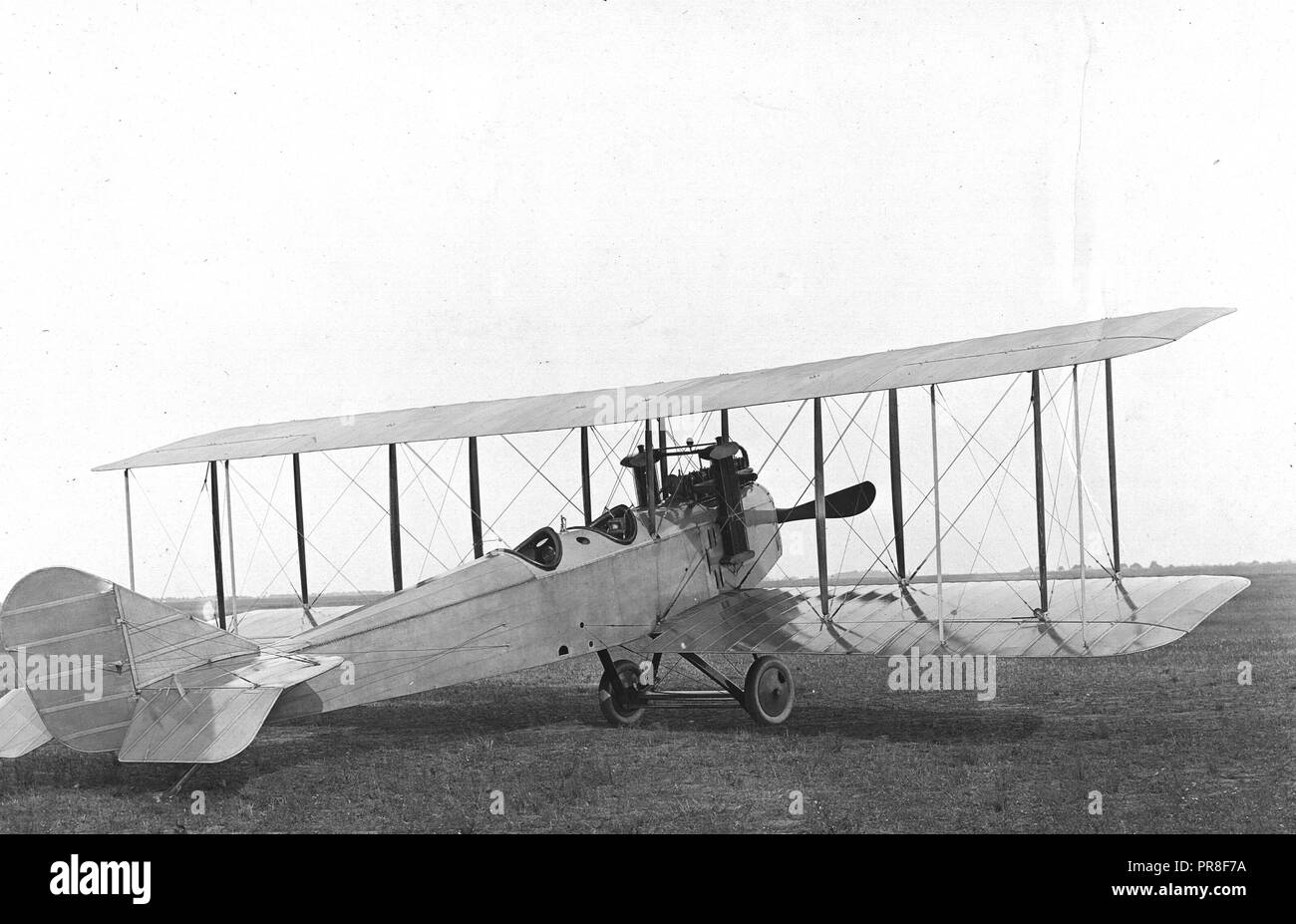 Standard model h 3 plane hi-res stock photography and images - Alamy