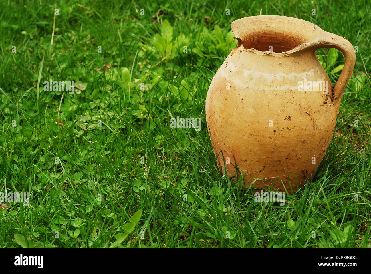 Vintage ceramic jar hi-res stock photography and images - Alamy