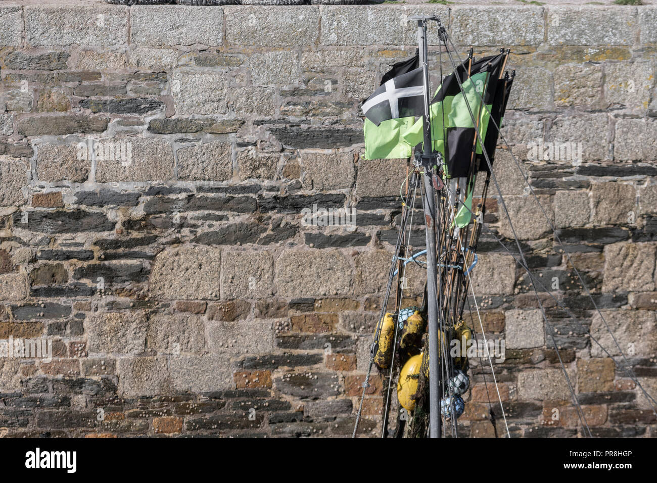 Cornwall flag on boat hi-res stock photography and images - Alamy