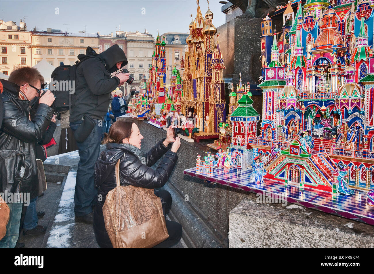 Real people in real scenes hi-res stock photography and images - Alamy