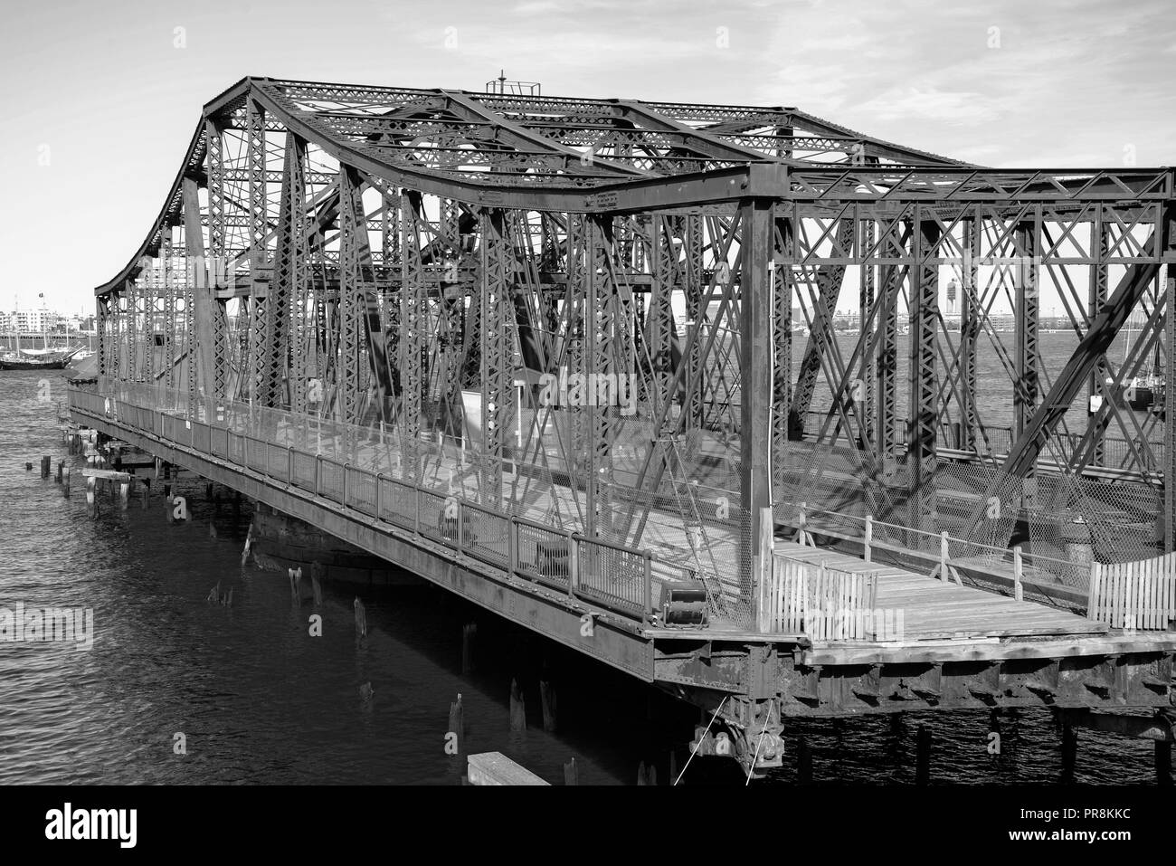 Old northern avenue bridge Black and White Stock Photos & Images - Alamy
