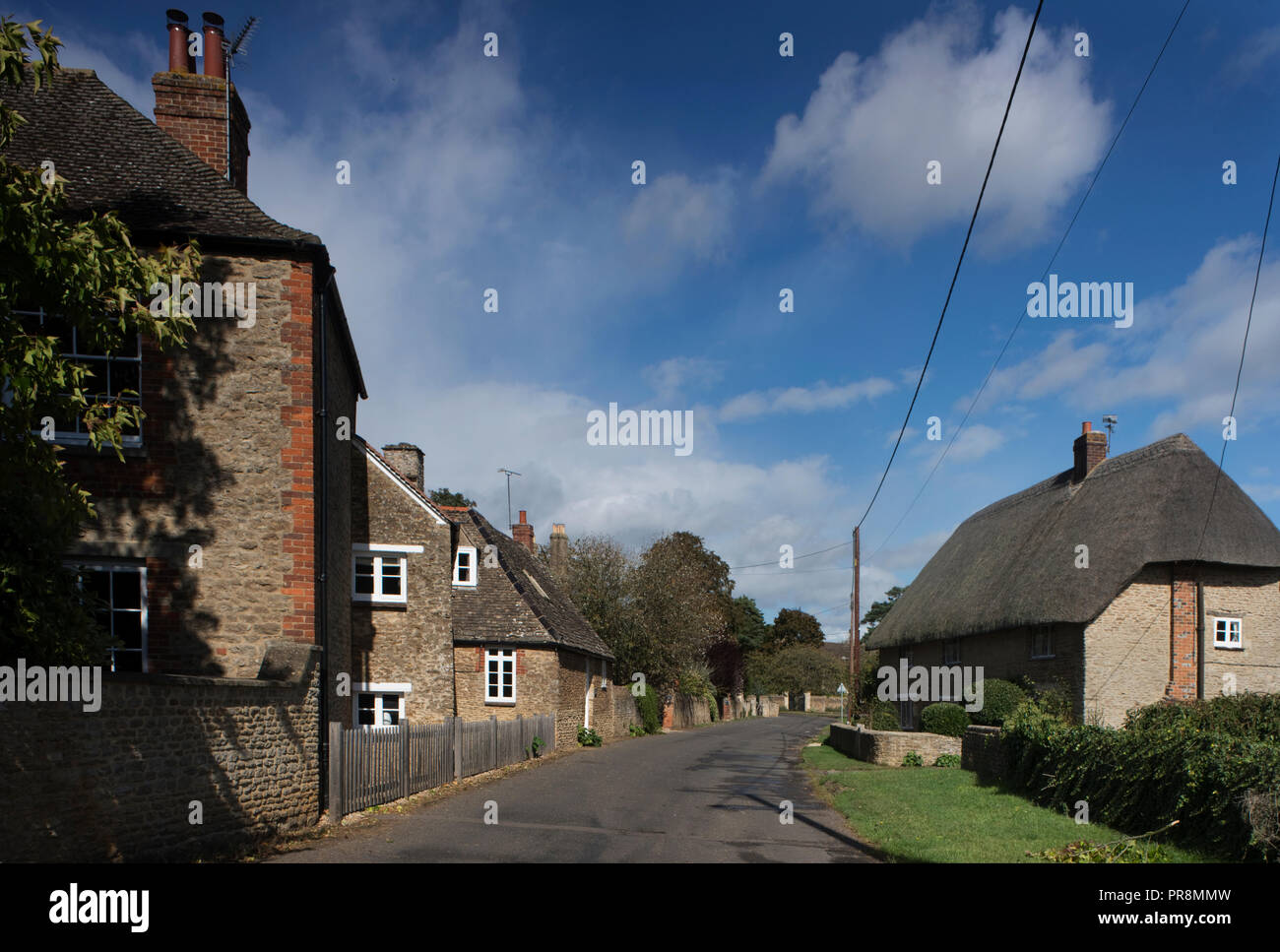 Fyfield hi-res stock photography and images - Alamy