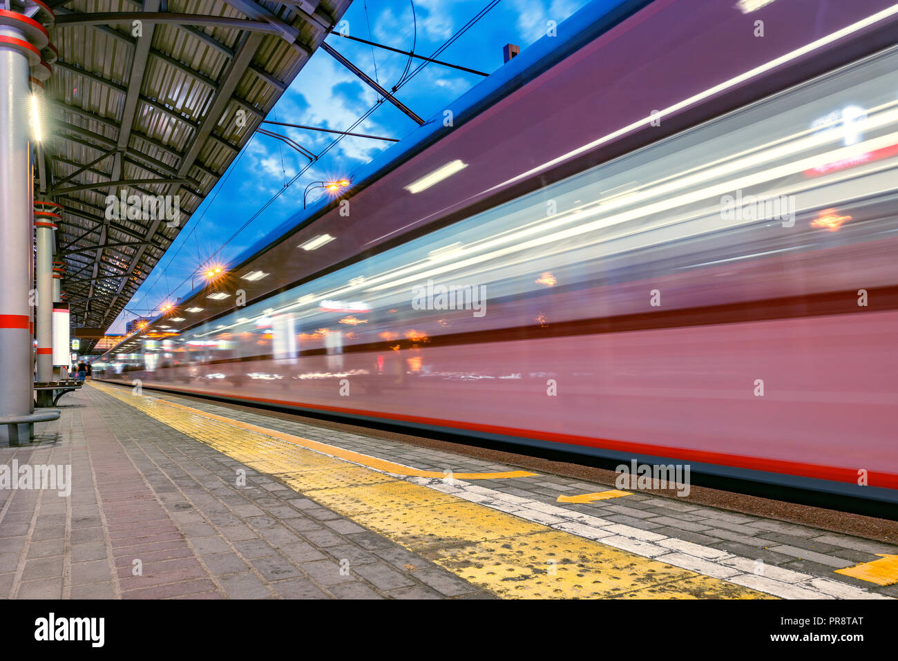 Highspeed train at sunset hi-res stock photography and images - Alamy