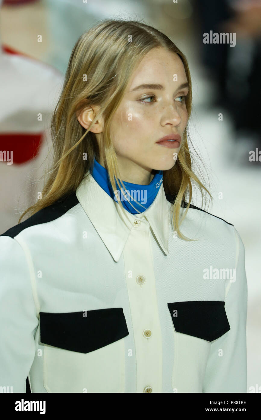 NEW YORK, NY - FEBRUARY 13: Models walk the runway finale for Calvin ...