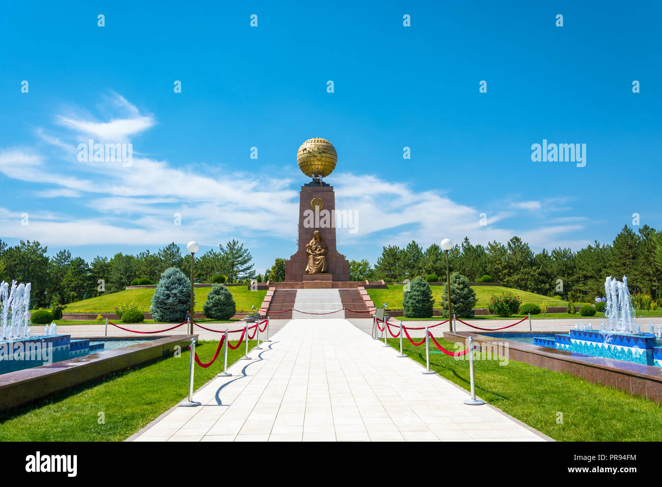 Monument Independence Monument and the Blessed Mother at the ...